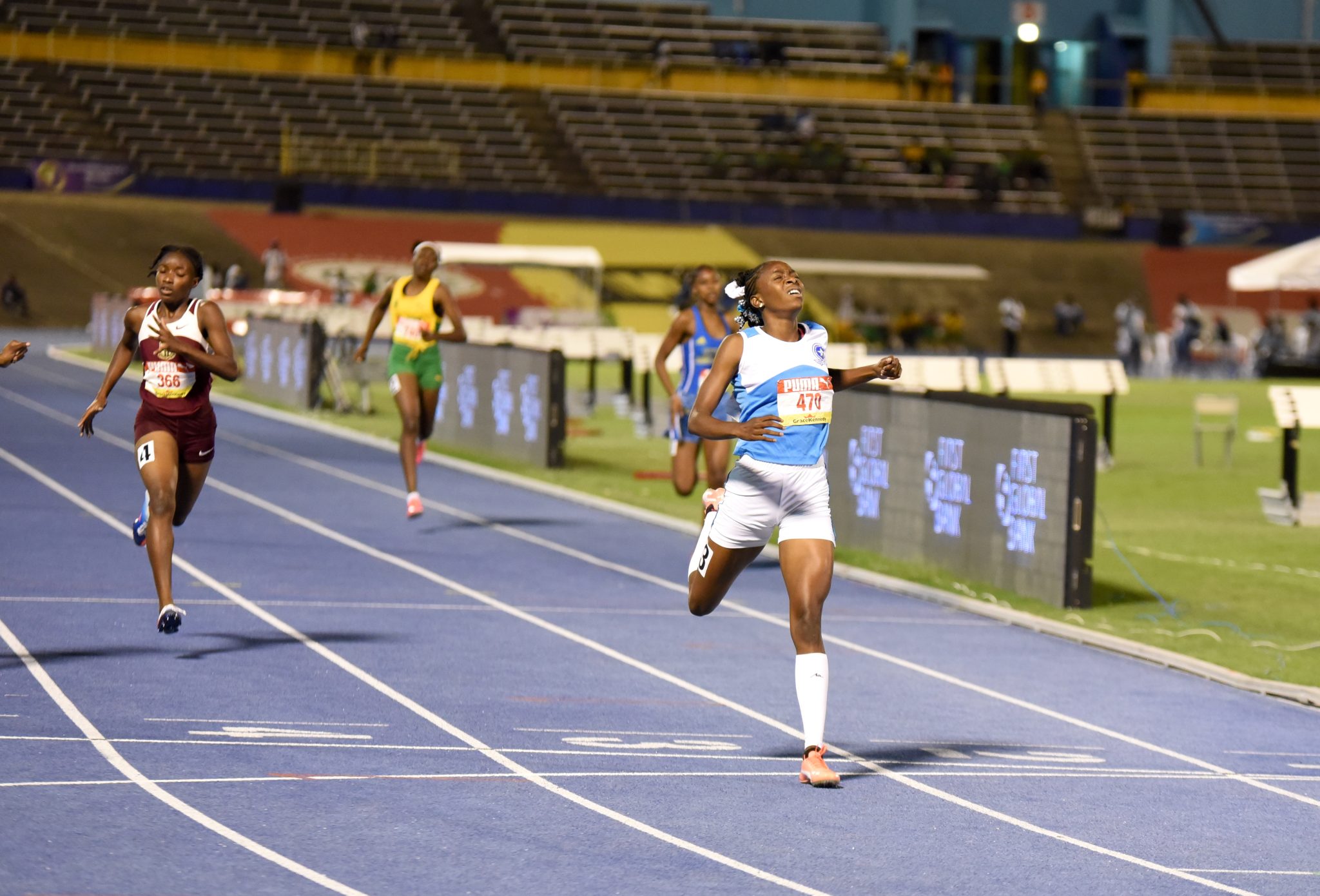 Sabrina Dockery Surprises in Girls' 100m Dash U20; Devonte Howell Shines in Boys' U20 at Carifta ...